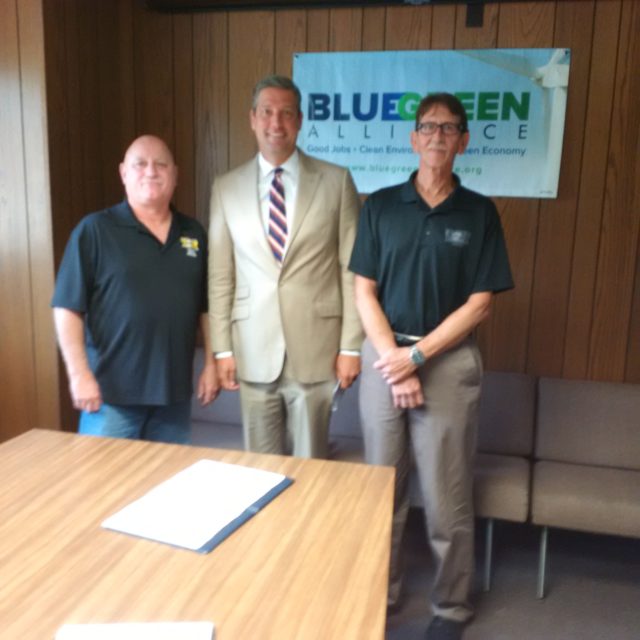 BlueGreen Alliance | Congressman Ryan Joined USW Leaders in Akron to ... BlueGreen Alliance | Congressman Ryan Joined USW Leaders in Akron to ...